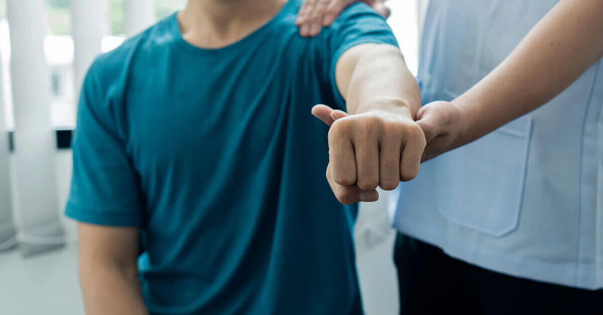 Minimally Invasive Shoulder Surgery: What You Need to Know | UPMC Italy